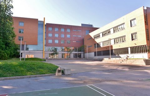 Gaynor McCown Expeditionary Learning School | McCown School Apparel